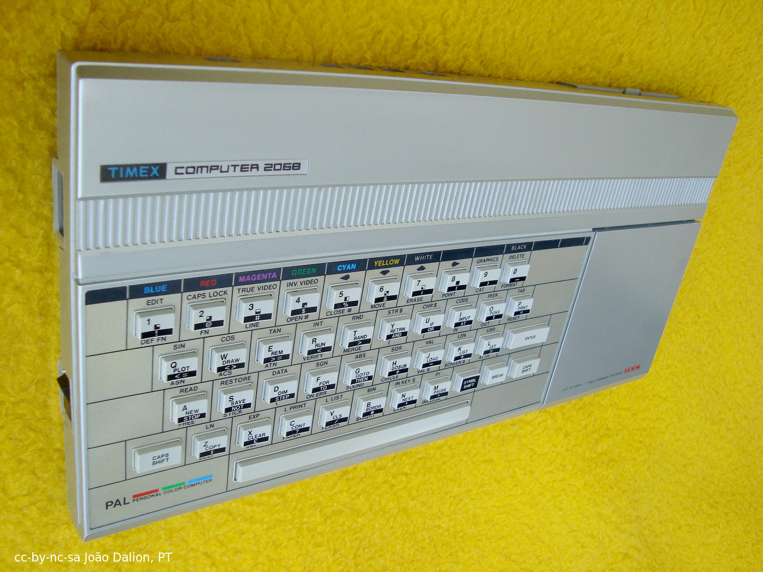 Directory: /Vintage/Sinclair/82/Timex Computer 2068 (Portugal)/